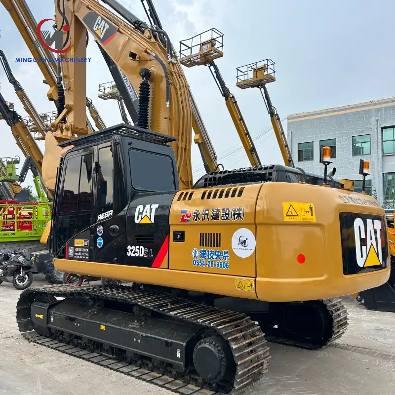 Excavadora Caterpillar 325D2L de 25 toneladas. Excavadora de cadenas ...