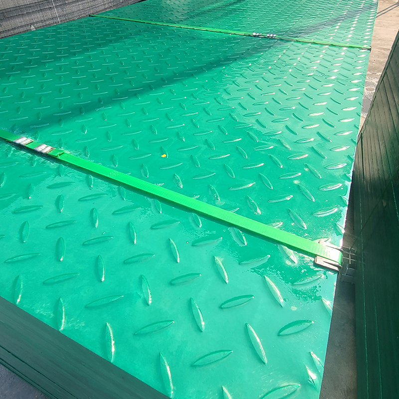 FRP cover plate for chemical plant applications - TFcomposite
