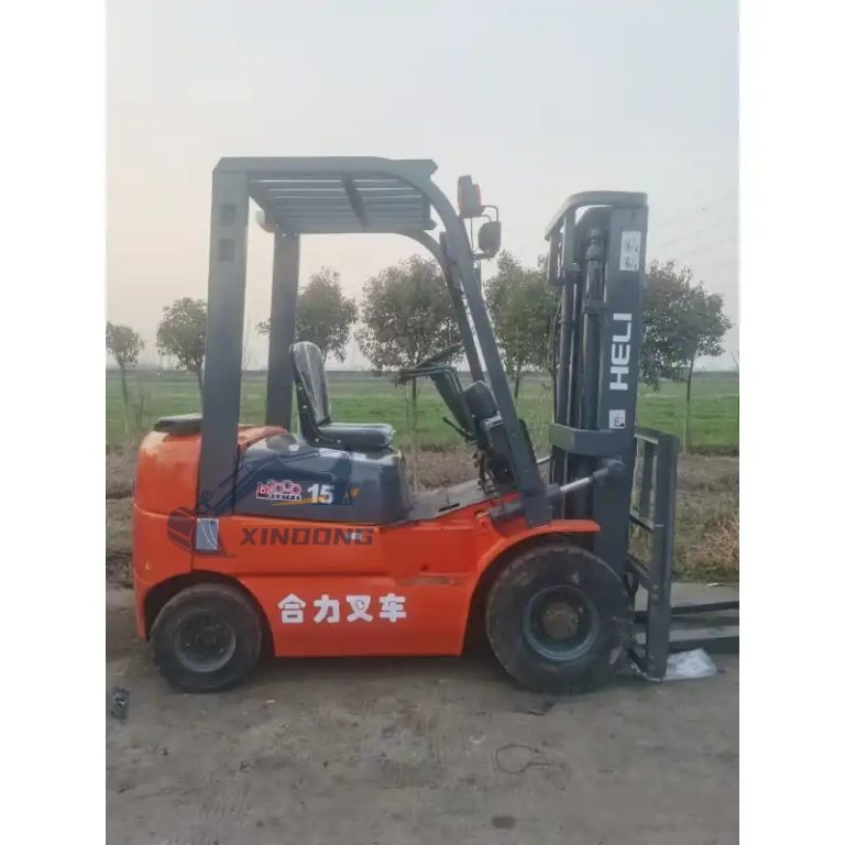 Carretilla elevadora Heli de 1,5 toneladas usada para manejo de ...